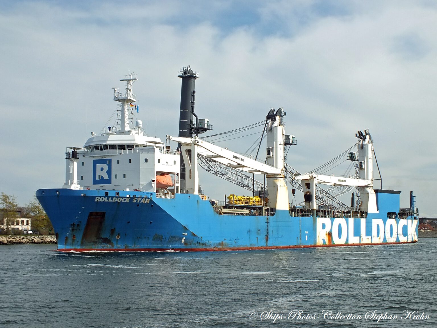 Rolldock Star 20.04.2022 | Ships-Photos-Collection